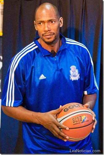 Oscar Torres convocado a preselección nacional de baloncesto ...